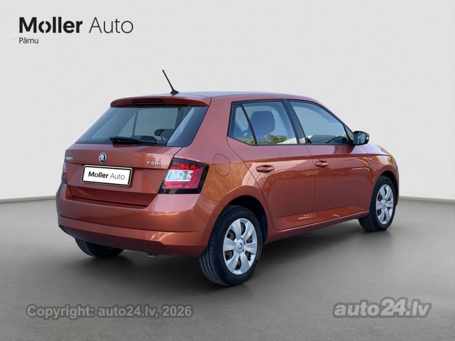 Oranžs Skoda Fabia 2018 Pērnava, ar dzinēja tilpumu 1.00 L un nobraukumu 29 tūkst. km par 8900 €, foto 3 vietnē AUTOMOTO.COM.LV