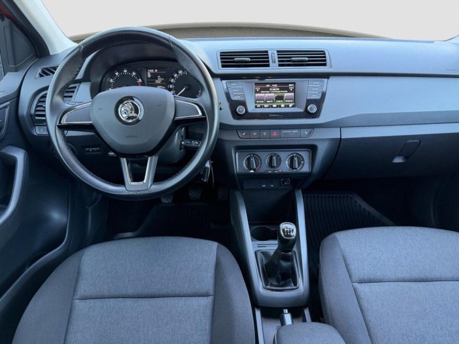 Oranžs Skoda Fabia 2018 Pērnava, ar dzinēja tilpumu 1.00 L un nobraukumu 29 tūkst. km par 8900 €, foto 7 vietnē AUTOMOTO.COM.LV