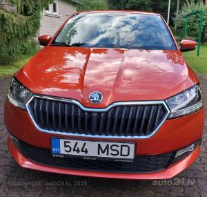 Oranžs Skoda Fabia 2018 Tallina, ar dzinēja tilpumu 1.00 L un nobraukumu 25 tūkst. km par 9900 €, foto  vietnē AUTOMOTO.COM.LV