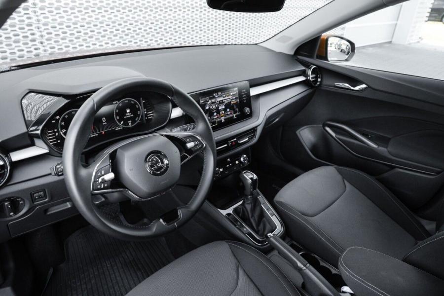 Oranžs Skoda Fabia 2023 Mārupe, ar dzinēja tilpumu 1.00 L un nobraukumu 41 tūkst. km par 15900 €, foto 9 vietnē AUTOMOTO.COM.LV