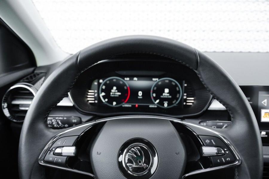 Oranžs Skoda Fabia 2023 Mārupe, ar dzinēja tilpumu 1.00 L un nobraukumu 41 tūkst. km par 15900 €, foto 13 vietnē AUTOMOTO.COM.LV