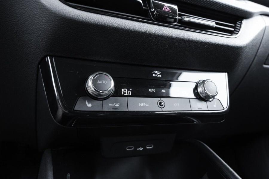 Oranžs Skoda Fabia 2023 Mārupe, ar dzinēja tilpumu 1.00 L un nobraukumu 41 tūkst. km par 15900 €, foto 19 vietnē AUTOMOTO.COM.LV