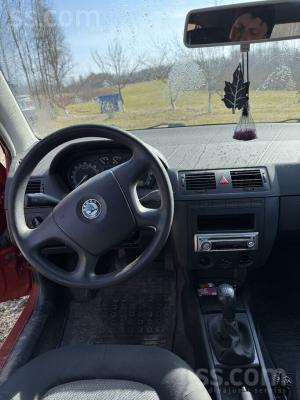 Oranžs Skoda Fabia 2006 Rēzekne, ar dzinēja tilpumu 1.40 L un nobraukumu 236 tūkst. km par 2100 €, foto 5 vietnē AUTOMOTO.COM.LV