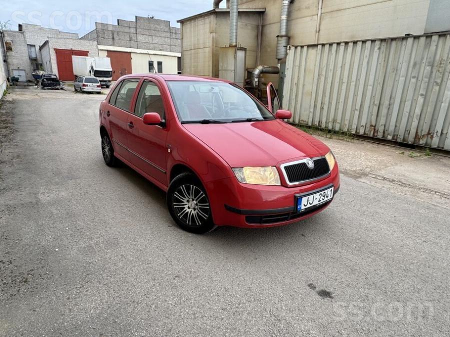 Красный Шкода Фабия 2003 в Рига, объемом двигателя 1.90 л и пробегом 368 тыс. км за 1340 €, фото 6 на AUTOMOTO.COM.LV
