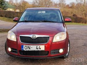 Sarkans Skoda Fabia 2007 Saldus, ar dzinēja tilpumu 1.90 L un nobraukumu 247 tūkst. km par 3300 €, foto 5 vietnē AUTOMOTO.COM.LV