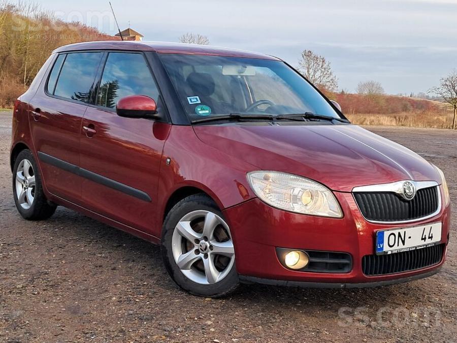 Sarkans Skoda Fabia 2007 Saldus, ar dzinēja tilpumu 1.90 L un nobraukumu 247 tūkst. km par 3300 €, foto 6 vietnē AUTOMOTO.COM.LV