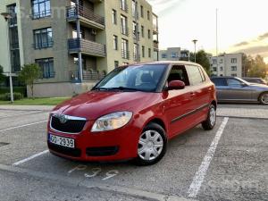 Sarkans Skoda Fabia 2007 Rīga, ar dzinēja tilpumu 1.20 L un nobraukumu 160 tūkst. km par 1900 €, foto 2 vietnē AUTOMOTO.COM.LV