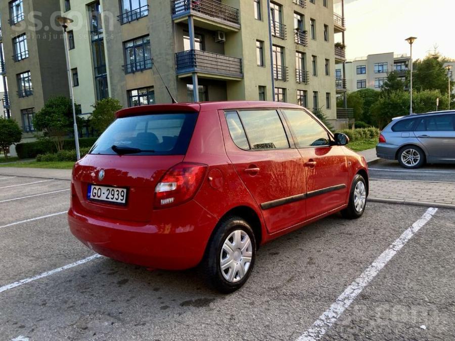 Sarkans Skoda Fabia 2007 Rīga, ar dzinēja tilpumu 1.20 L un nobraukumu 160 tūkst. km par 1900 €, foto 13 vietnē AUTOMOTO.COM.LV