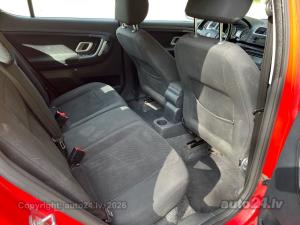 Красный Шкода Фабия 2008 в Таллин, объемом двигателя 1.60 л и пробегом 122 тыс. км за 3490 €, фото 9 на AUTOMOTO.COM.LV