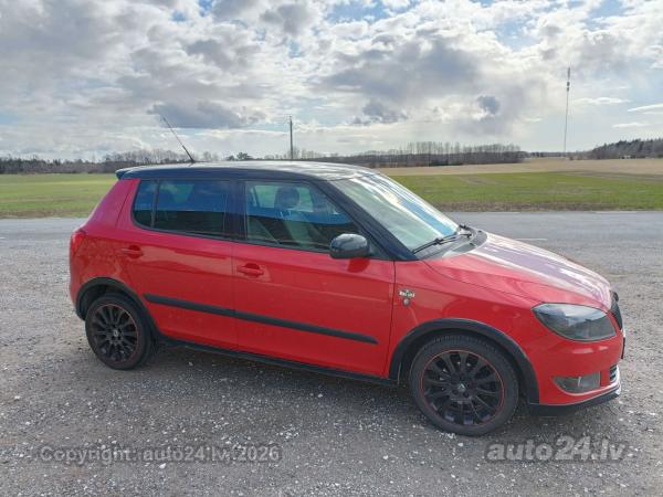 Red Skoda Fabia 2011 in Tallinn, with an engine capacity of 1.20 L and mileage of 119 thousand km for 3000 €, photo 1 on AUTOMOTO.COM.LV