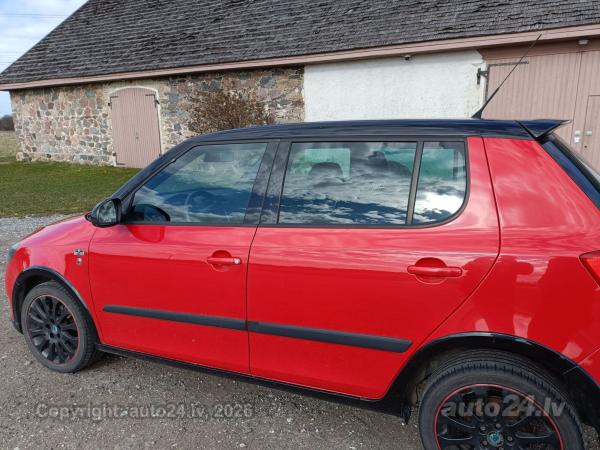 Red Skoda Fabia 2011 in Tallinn, with an engine capacity of 1.20 L and mileage of 119 thousand km for 3000 €, photo 3 on AUTOMOTO.COM.LV