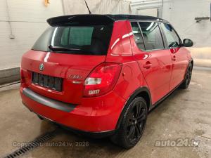 Red Skoda Fabia 2011 in Viljandi, with an engine capacity of 1.60 L and mileage of 243 thousand km for 4690 €, photo 16 on AUTOMOTO.COM.LV