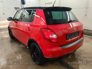 Red Skoda Fabia 2011 in Viljandi, with an engine capacity of 1.60 L and mileage of 243 thousand km for 4690 €, photo 17 on AUTOMOTO.COM.LV