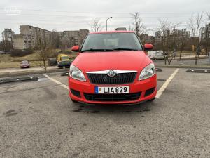 Sarkans Skoda Fabia 2012 Viļņa, ar dzinēja tilpumu 1.20 L un nobraukumu 190 tūkst. km par 2600 €, foto 10 vietnē AUTOMOTO.COM.LV