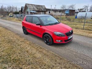 Red Skoda Fabia 2012 in Tallinn, with an engine capacity of 1.60 L and mileage of 275 thousand km for 6000 €, photo 3 on AUTOMOTO.COM.LV