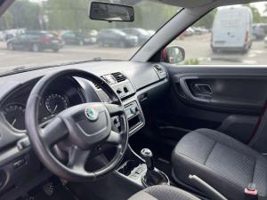 Sarkans Skoda Fabia 2012 Viļņa, ar dzinēja tilpumu 1.60 L un nobraukumu 253 tūkst. km par 2390 €, foto 14 vietnē AUTOMOTO.COM.LV