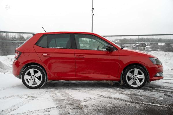 Sarkans Skoda Fabia 2015 Viļņa, ar dzinēja tilpumu 1.20 L un nobraukumu 100 tūkst. km par 6690 €, foto 7 vietnē AUTOMOTO.COM.LV