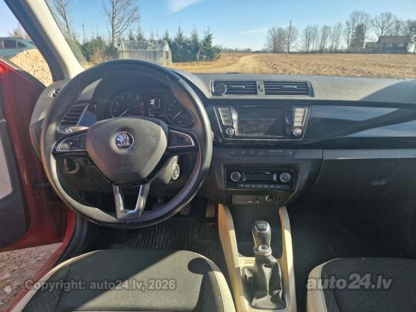 Sarkans Skoda Fabia 2015 Paide, ar dzinēja tilpumu 1.20 L un nobraukumu 142 tūkst. km par 5800 €, foto 7 vietnē AUTOMOTO.COM.LV