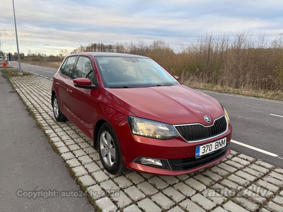 Sarkans Skoda Fabia 2015 Tallina, ar dzinēja tilpumu 1.20 L un nobraukumu 102 tūkst. km par 8500 €, foto 15 vietnē AUTOMOTO.COM.LV