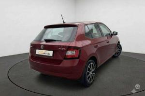 Red Skoda Fabia 2015 in Vilnius, with an engine capacity of 1.20 L and mileage of 250 thousand km for 4300 €, photo 5 on AUTOMOTO.COM.LV