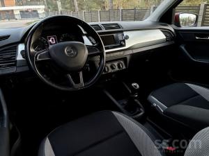 Красный Шкода Фабия 2015 в Рига, объемом двигателя 1.40 л и пробегом 210 тыс. км за 4850 €, фото 13 на AUTOMOTO.COM.LV