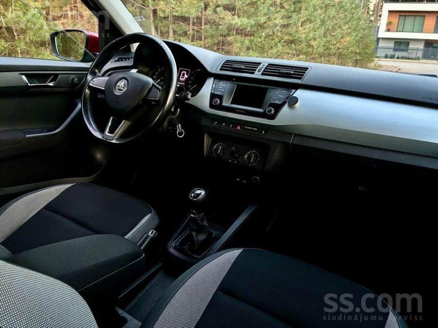 Красный Шкода Фабия 2015 в Рига, объемом двигателя 1.40 л и пробегом 210 тыс. км за 4850 €, фото 15 на AUTOMOTO.COM.LV