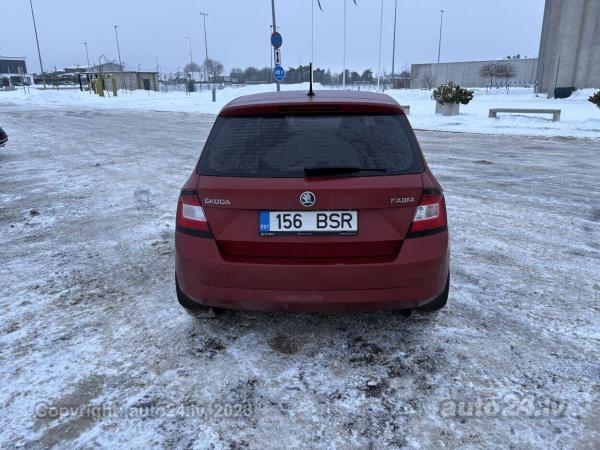 Red Skoda Fabia 2016 in Tallinn, with an engine capacity of 1.20 L and mileage of 115 thousand km for 6500 €, photo 5 on AUTOMOTO.COM.LV