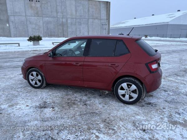 Red Skoda Fabia 2016 in Tallinn, with an engine capacity of 1.20 L and mileage of 115 thousand km for 6500 €, photo 7 on AUTOMOTO.COM.LV
