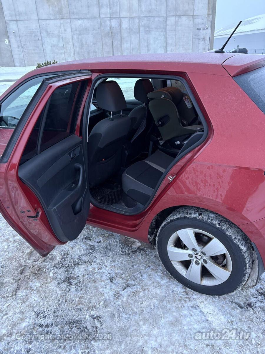 Red Skoda Fabia 2016 in Tallinn, with an engine capacity of 1.20 L and mileage of 115 thousand km for 6500 €, photo 15 on AUTOMOTO.COM.LV