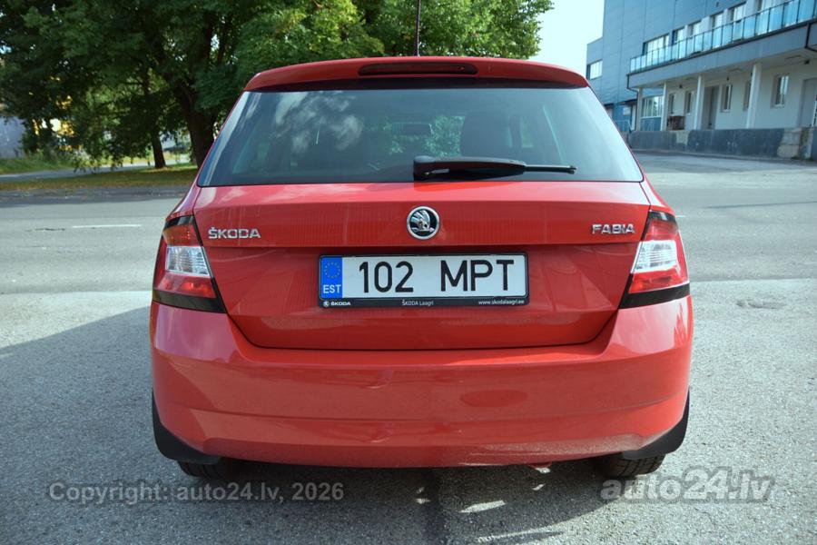 Sarkans Skoda Fabia 2016 Tartu, ar dzinēja tilpumu 1.00 L un nobraukumu 117 tūkst. km par 5990 €, foto 11 vietnē AUTOMOTO.COM.LV