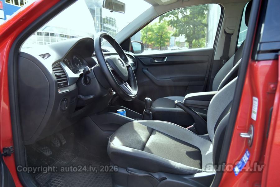Sarkans Skoda Fabia 2016 Tartu, ar dzinēja tilpumu 1.00 L un nobraukumu 117 tūkst. km par 5990 €, foto 16 vietnē AUTOMOTO.COM.LV