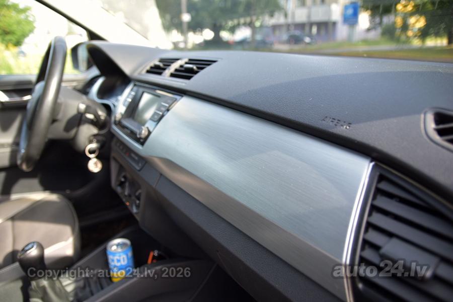 Sarkans Skoda Fabia 2016 Tartu, ar dzinēja tilpumu 1.00 L un nobraukumu 117 tūkst. km par 5990 €, foto 24 vietnē AUTOMOTO.COM.LV