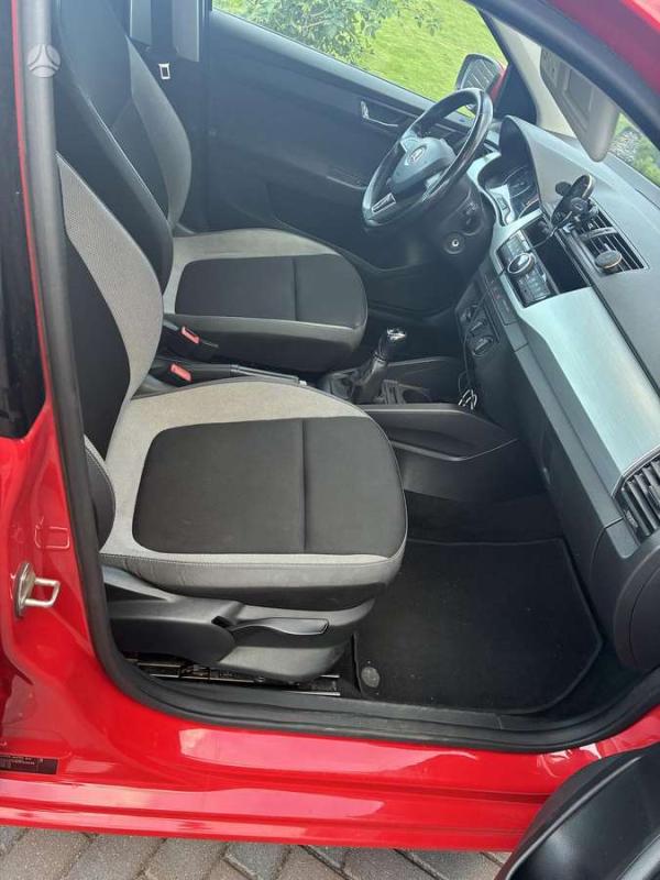 Sarkans Skoda Fabia 2017 Panevēža, ar dzinēja tilpumu 1.20 L un nobraukumu 34 tūkst. km par 7200 €, foto 7 vietnē AUTOMOTO.COM.LV
