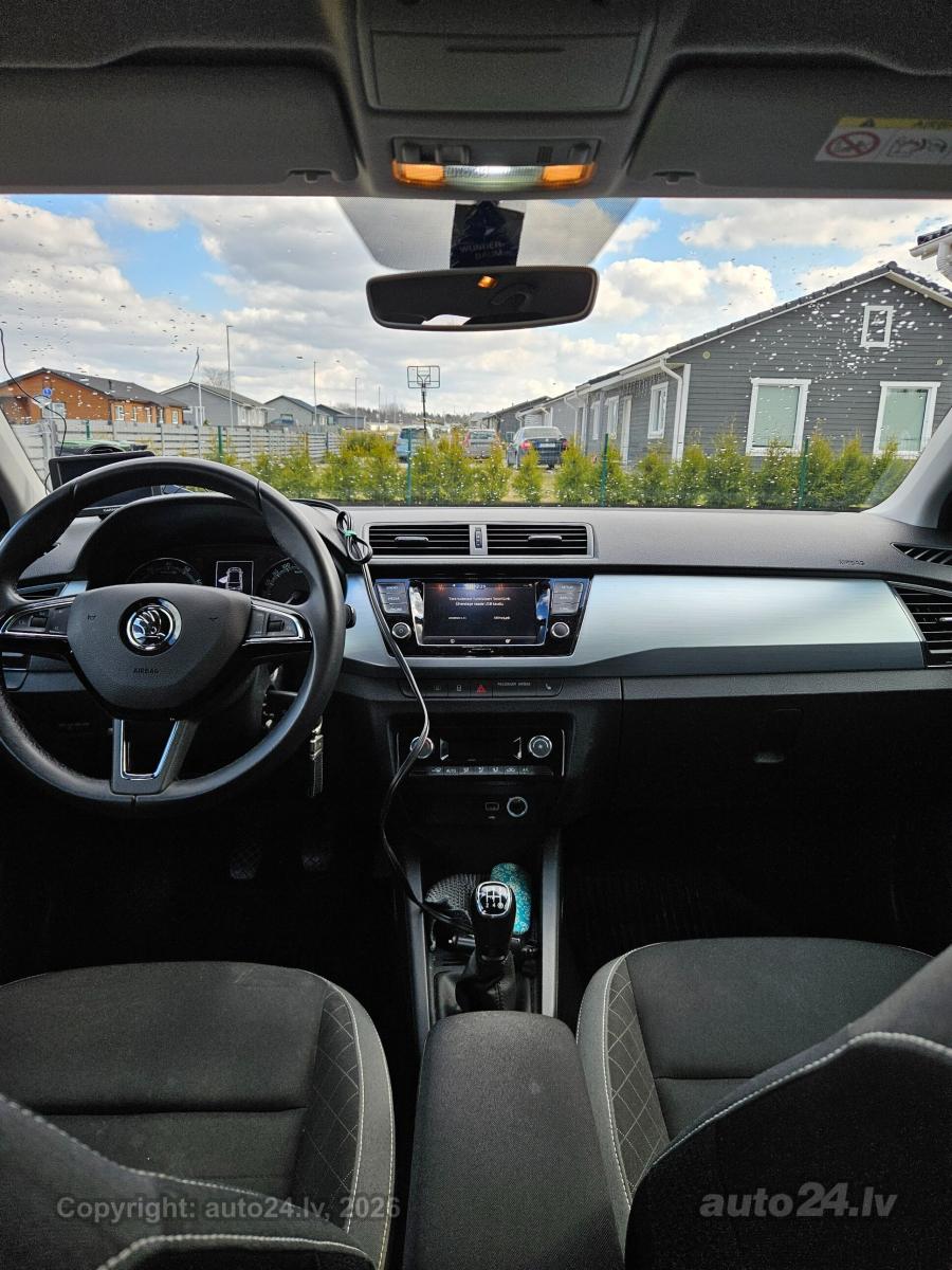 Red Skoda Fabia 2019 in Tallinn, with an engine capacity of 1.00 L and mileage of 75 thousand km for 9900 €, photo 5 on AUTOMOTO.COM.LV