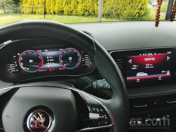 Red Skoda Fabia 2024 in Valmiera, with an engine capacity of 1.00 L and mileage of 61 thousand km for 18500 €, photo 6 on AUTOMOTO.COM.LV