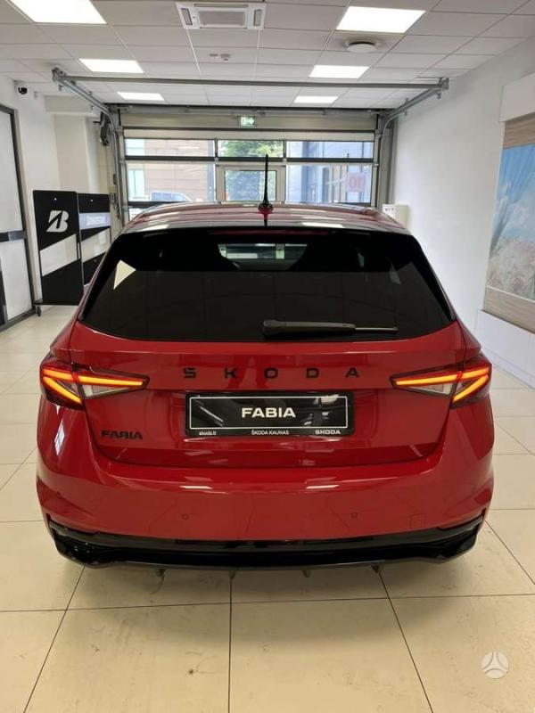 Red Skoda Fabia 2026 in Kaunas, with an engine capacity of 1.00 L and mileage of 5 thousand km for 22900 €, photo 7 on AUTOMOTO.COM.LV