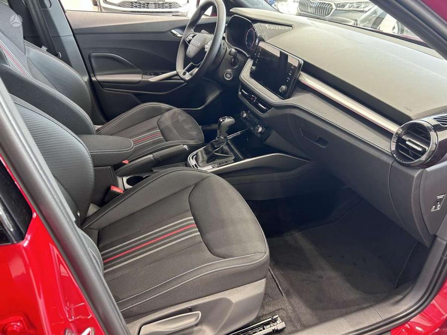 Red Skoda Fabia 2026 in Vilnius, with an engine capacity of 1.50 L and mileage of 0 thousand km for 30500 €, photo 7 on AUTOMOTO.COM.LV