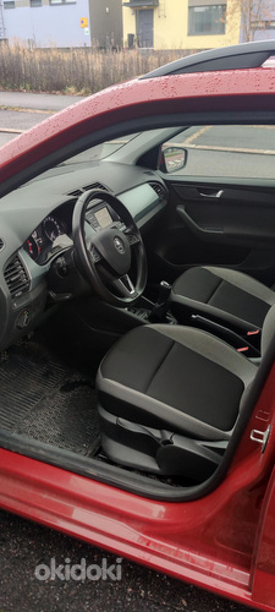 Sarkans Skoda Fabia 2017 Tallina, ar dzinēja tilpumu 1.20 L un nobraukumu 176 tūkst. km par 6200 €, foto 6 vietnē AUTOMOTO.COM.LV