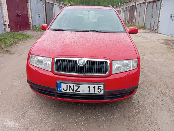 Red Skoda Fabia 2003 in Panevezys, with an engine capacity of 1.90 L and mileage of 244 thousand km for 1750 €, photo 5 on AUTOMOTO.COM.LV