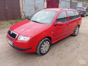 Red Skoda Fabia 2003 in Panevezys, with an engine capacity of 1.90 L and mileage of 244 thousand km for 1750 €, photo 7 on AUTOMOTO.COM.LV