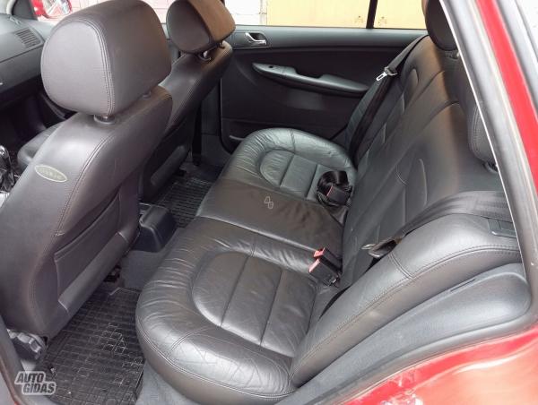 Red Skoda Fabia 2003 in Panevezys, with an engine capacity of 1.90 L and mileage of 244 thousand km for 1750 €, photo 9 on AUTOMOTO.COM.LV