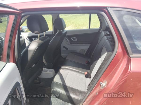 Sarkans Skoda Fabia 2008 Viljandi, ar dzinēja tilpumu 1.90 L un nobraukumu 342 tūkst. km par 3000 €, foto 3 vietnē AUTOMOTO.COM.LV