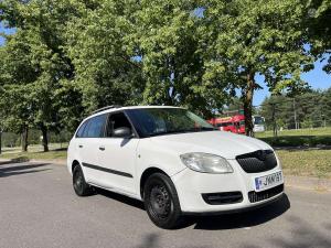 Sarkans Skoda Fabia 2010 Viļņa, ar dzinēja tilpumu 1.20 L un nobraukumu 231 tūkst. km par 333 €, foto 15 vietnē AUTOMOTO.COM.LV