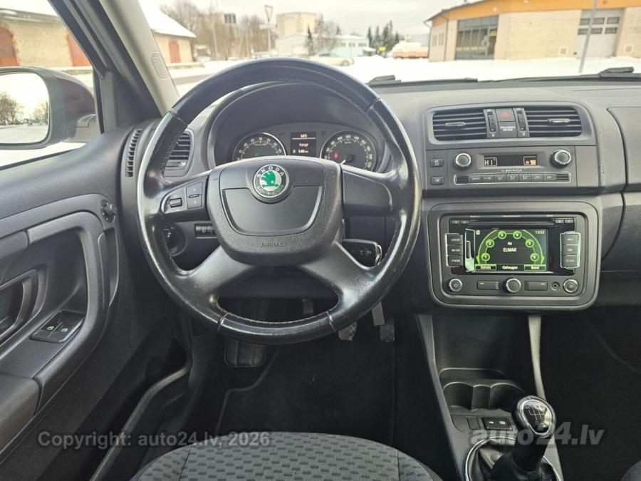 Red Skoda Fabia 2011 in Paide, with an engine capacity of 1.20 L and mileage of 256 thousand km for 4950 €, photo 10 on AUTOMOTO.COM.LV