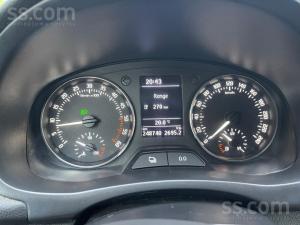 Red Skoda Fabia 2014 in Balvi, with an engine capacity of 1.90 L and mileage of 249 thousand km for 4000 €, photo 23 on AUTOMOTO.COM.LV