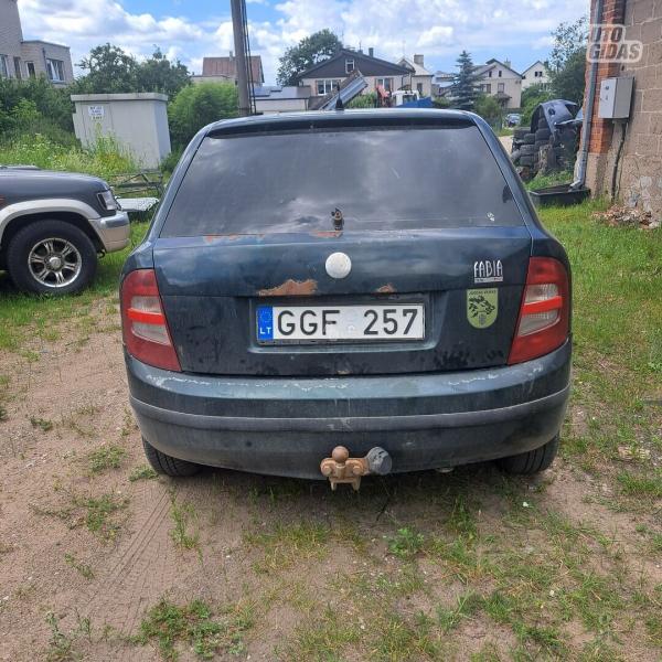 Skoda Fabia 2002 in Alytus, with an engine capacity of 1.90 L and mileage of 333 thousand km for 300 €, photo 5 on AUTOMOTO.COM.LV