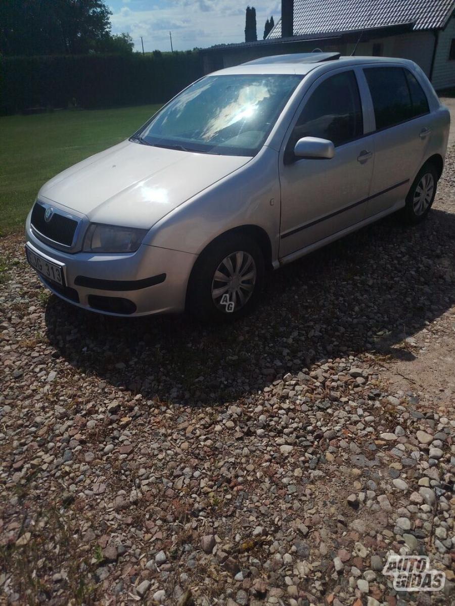 Skoda Fabia 2006 Alīta, ar dzinēja tilpumu 1.40 L un nobraukumu 165 tūkst. km par 1250 €, foto 3 vietnē AUTOMOTO.COM.LV
