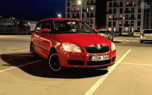 Skoda Fabia 2007 Viļņa, ar dzinēja tilpumu 1.40 L un nobraukumu 200 tūkst. km par 799 €, foto  vietnē AUTOMOTO.COM.LV