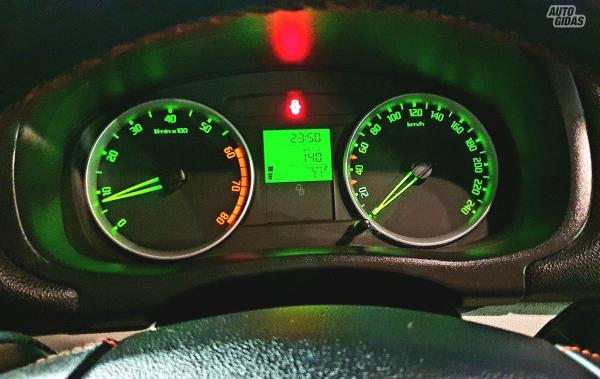 Skoda Fabia 2007 in Vilnius, with an engine capacity of 1.40 L and mileage of 200 thousand km for 799 €, photo 7 on AUTOMOTO.COM.LV