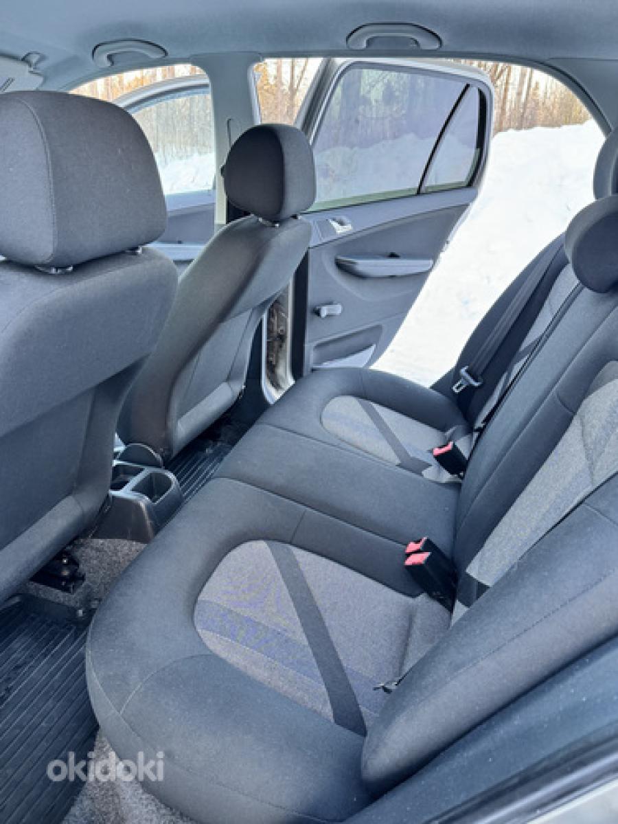 Skoda Fabia 2007 Tallina, ar dzinēja tilpumu 1.20 L un nobraukumu 90 tūkst. km par 2750 €, foto 12 vietnē AUTOMOTO.COM.LV